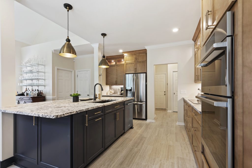 How to Choose the Right Kitchen Cabinets | KDS